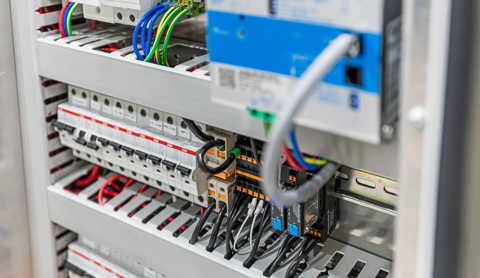 Community Battery Solutions – Reliable Energy by Valen Power - Valen